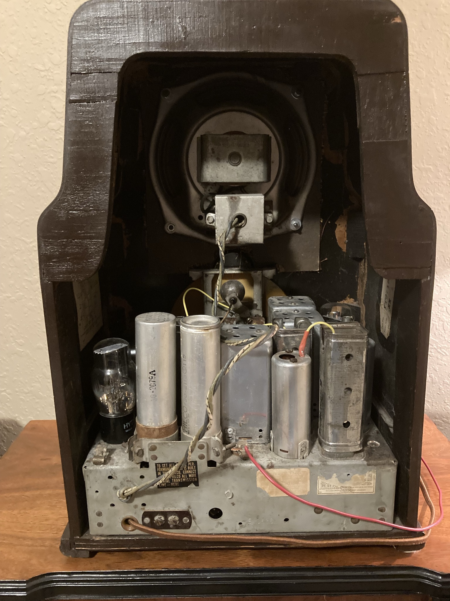 1936 Philco model 620B – Henson Brothers Old Tyme Radios